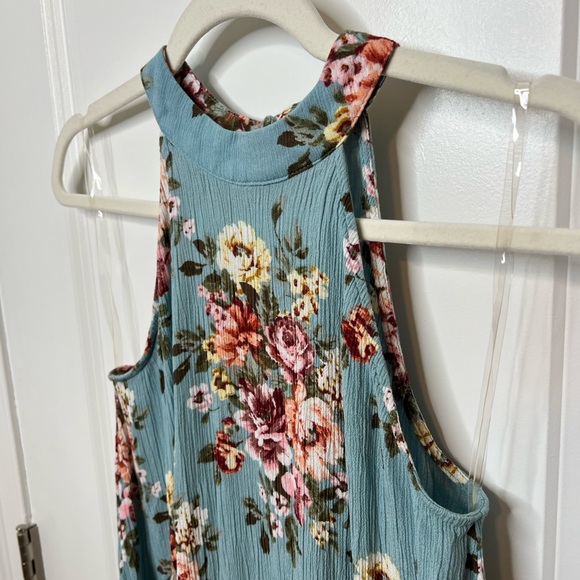 Staccato | Tops | Vintage Flowy Floral Halter Top | Poshmark